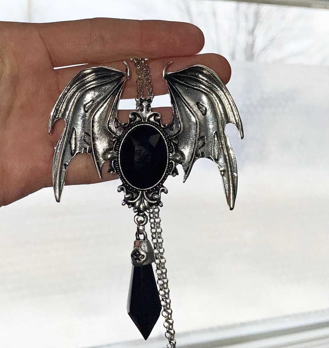 Large Gothic Bat Necklace Silver Pagan Wicca Witch Charm Pendant ...