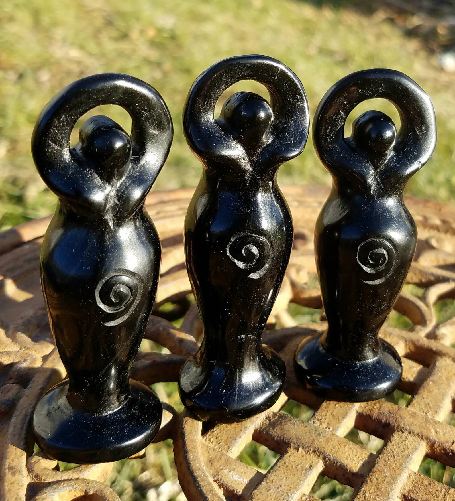 Black Obsidian Gaia Goddess Statue Figurine Crystal Hand | Etsy