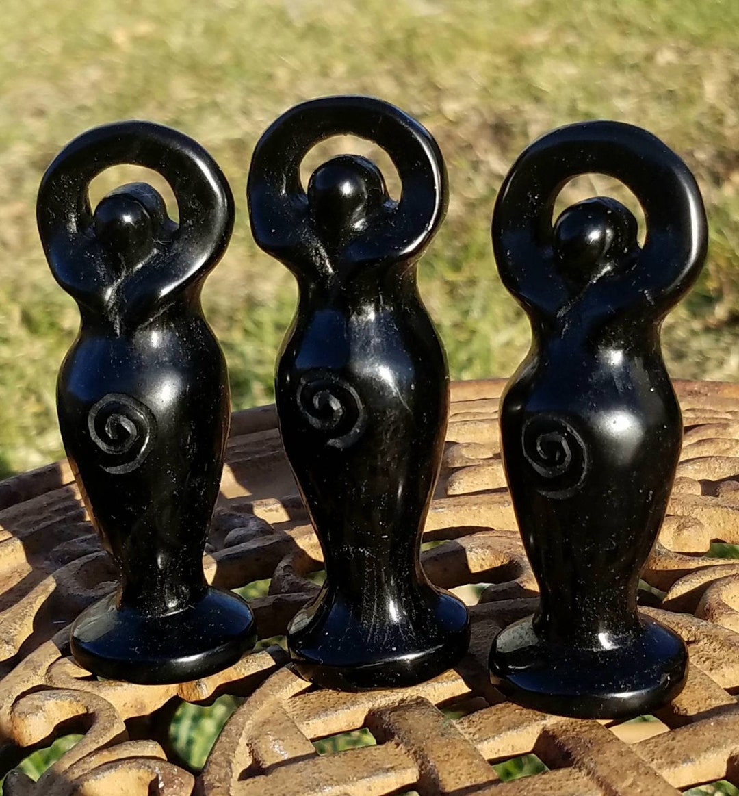 Black Obsidian Gaia Goddess Statue Figurine Crystal Hand Carved Healing Reiki Wicca Witch Occult ...