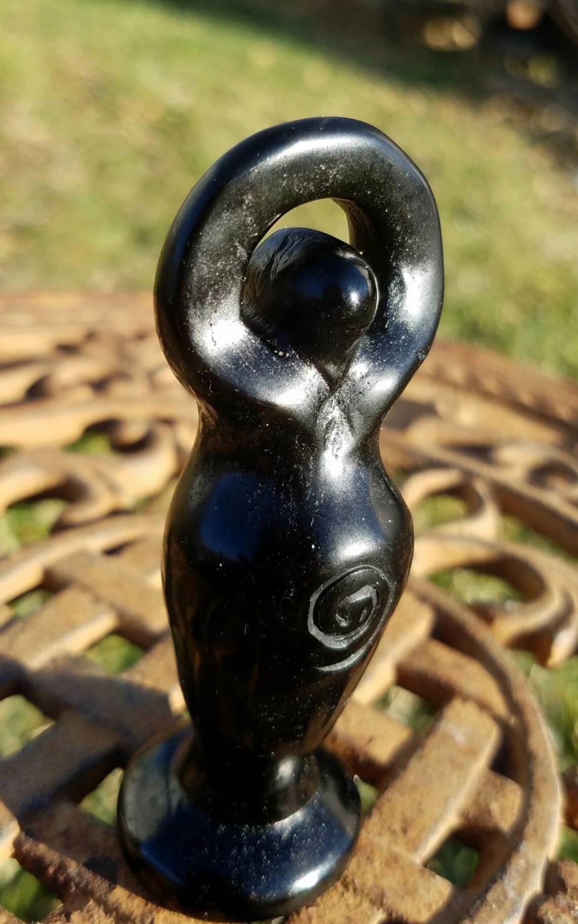 Black Obsidian Gaia Goddess Statue Figurine Crystal Hand - Etsy