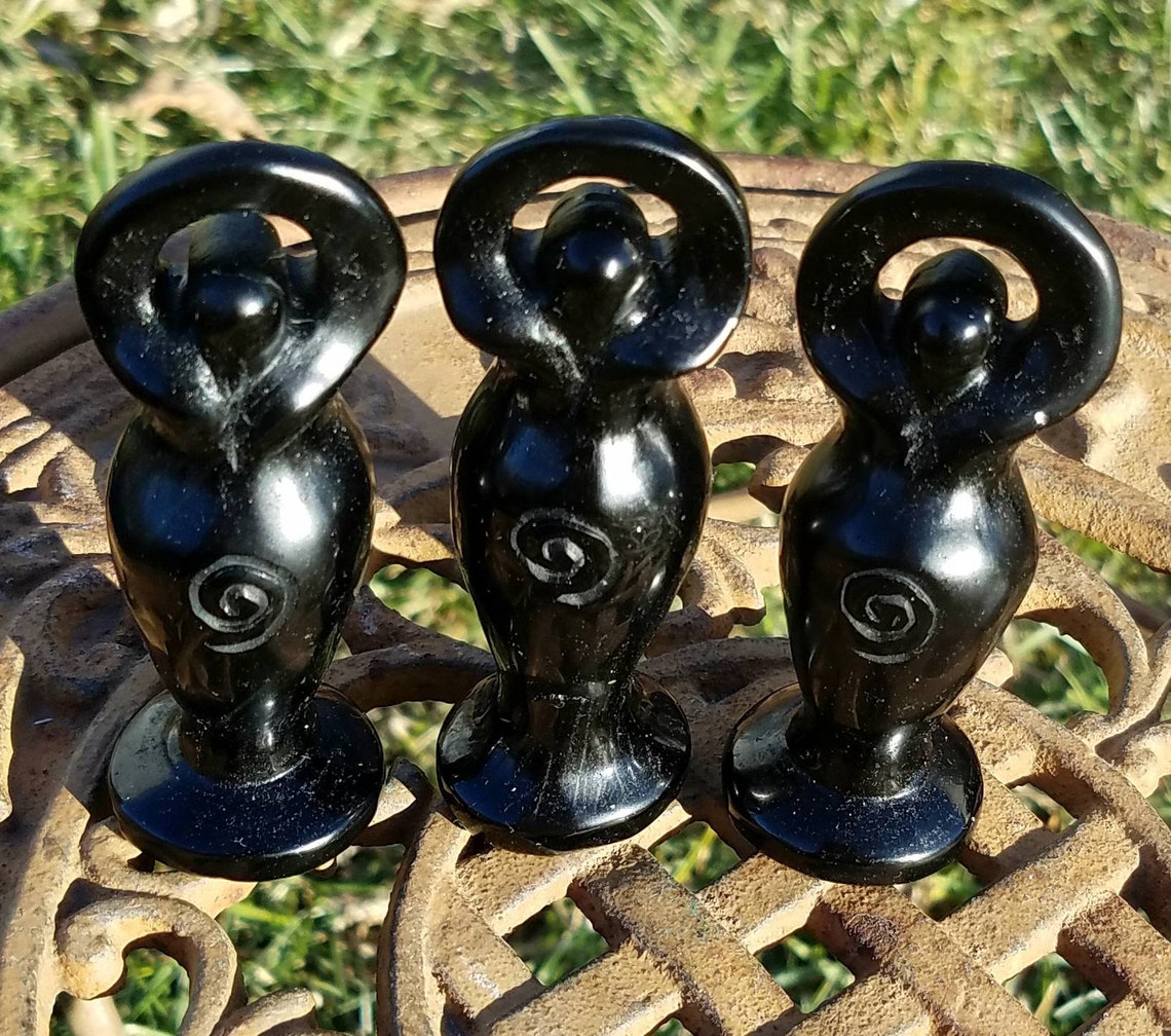 Black Obsidian Gaia Goddess Statue Figurine Crystal Hand - Etsy