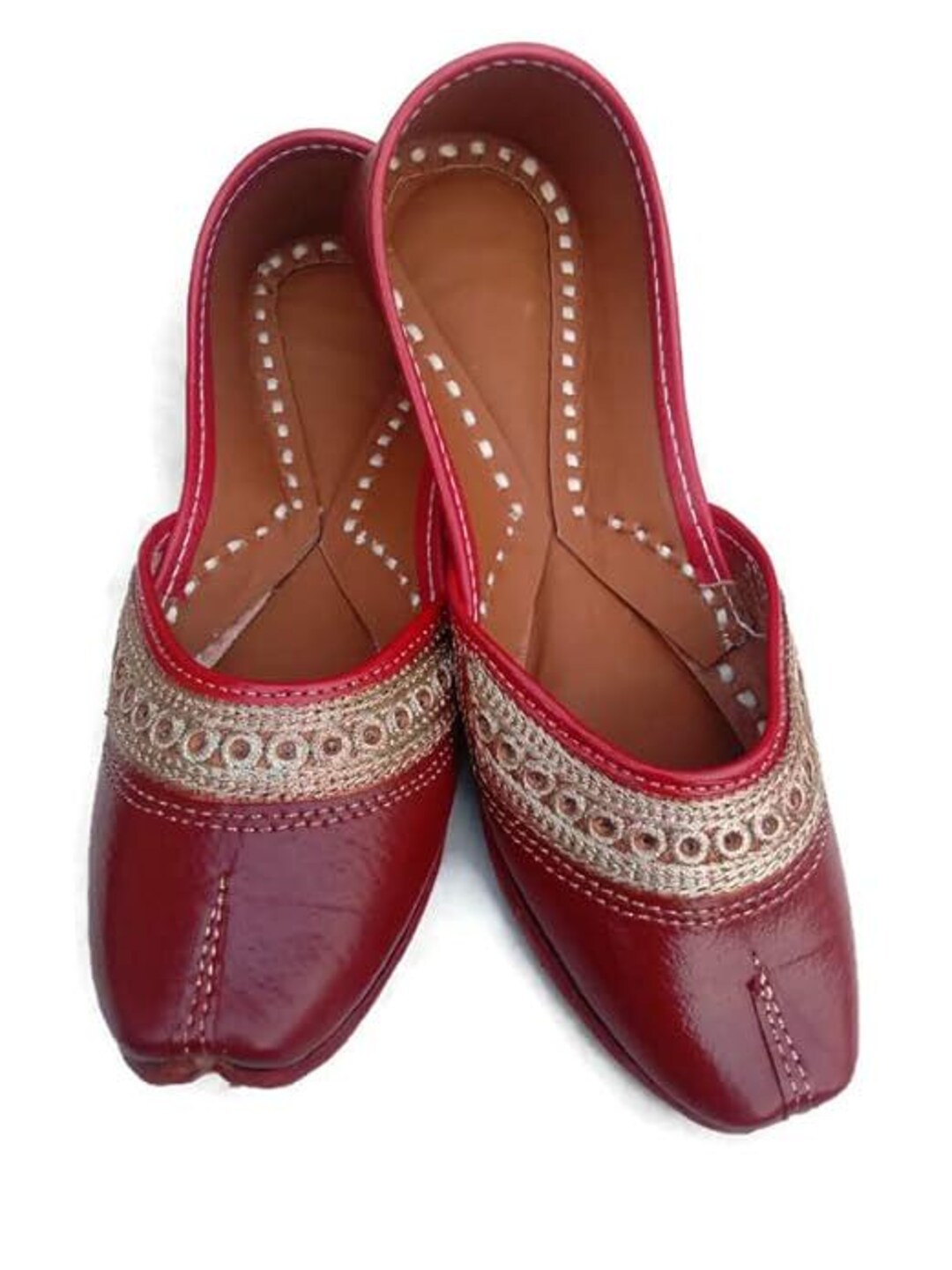 Elegant Traditional Indian Punjabi Sandals Jutti Handcrafted Leather ...
