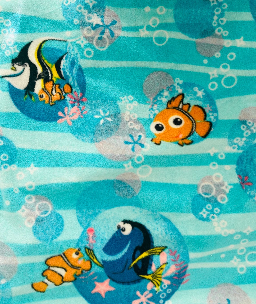 Finding Nemo, Li Mermaid Fleece, Clown Fish Fabric, Ocean Fabric, Dory ...