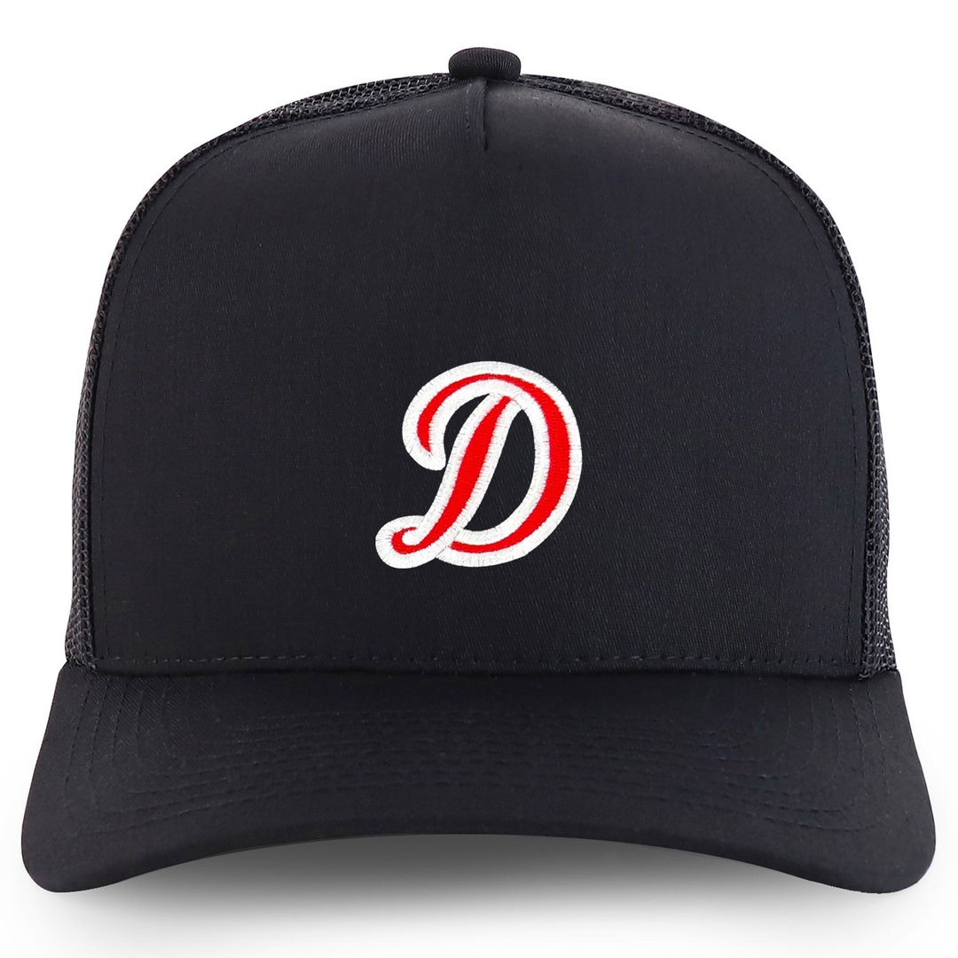 Stitchfy Letter D Script Outline 5 Panel Structured Snapback Trucker ...