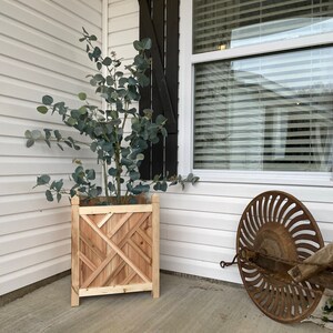 Large DIY Bush Plan, Tree, or Shrub Planter Plans, Large Planter Plans ...