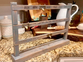 The Farmhouse Calendar Plan — Matthew Peech Woodworking