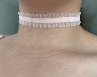 Ruffle choker | Etsy