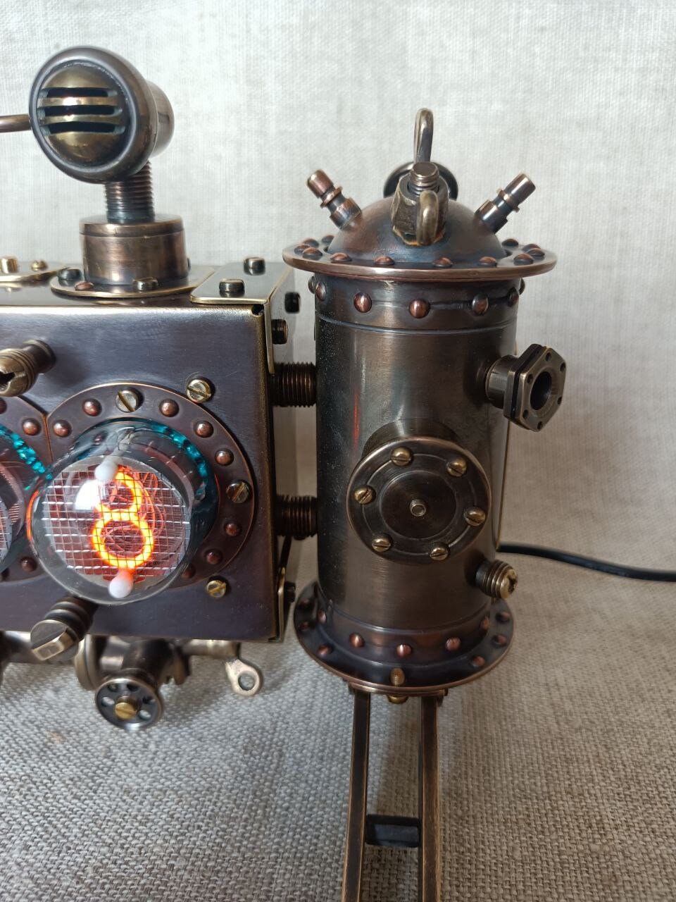 Nixie Table Clock. Nixie Tube In-4. Steampunk Desk Clock. - Etsy Canada