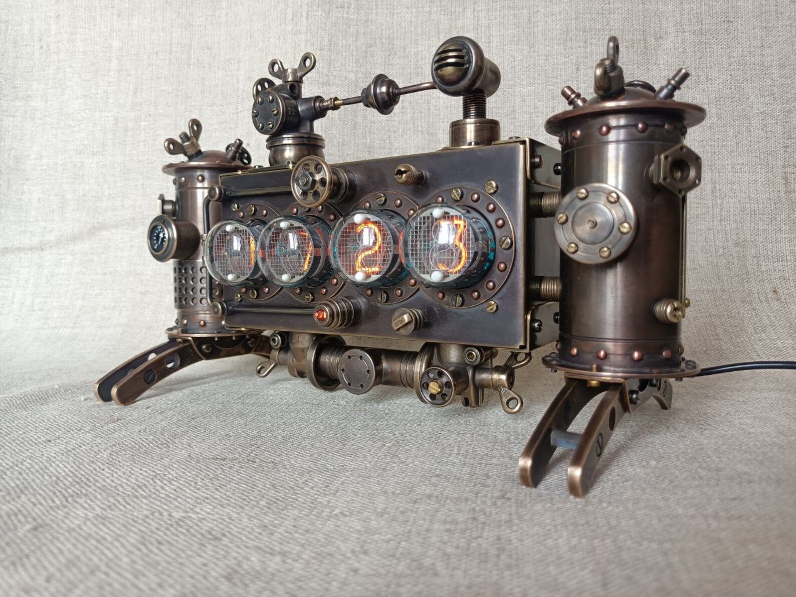 Nixie Table Clock. Nixie Tube In-4. Steampunk Desk Clock. - Etsy