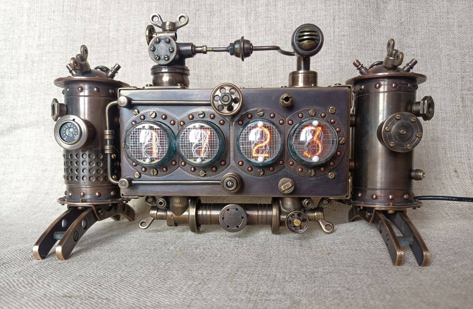 Nixie Table Clock. Nixie Tube In-4. Steampunk Desk Clock. - Etsy