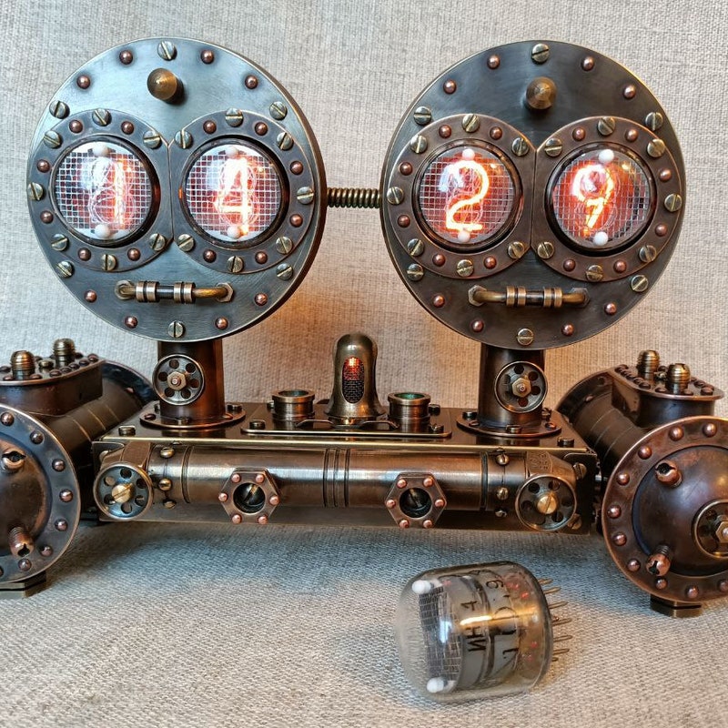 Steampunk Clock - Etsy