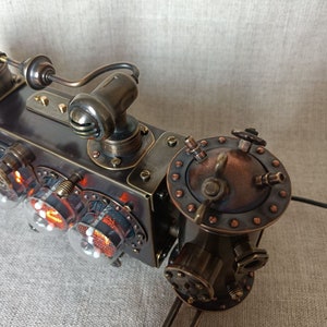 Nixie Table Clock. Nixie Tube In-4. Steampunk Desk Clock. - Etsy