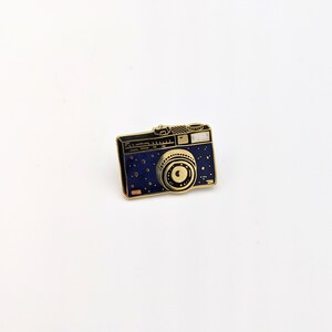 Enamel Pins - Vintage Camera Retro Polaroid Enamel Pin - Etsy
