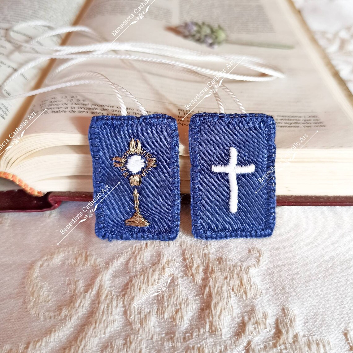 Scapular of Blessed Sacrament Navi Satin Scapular Handmade. - Etsy