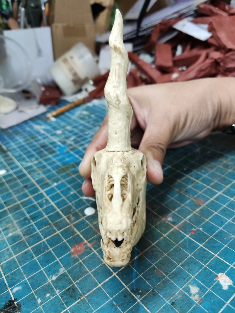 Kirin Skull 1/6 Scale - Etsy