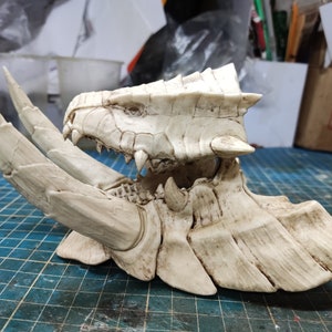 AKANTOR Skull (monster Hunter) PETIT Size - Etsy