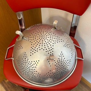 Vintage 7 Star Aluminum Colander Strainer 11x 5 2 Handles 3 Legs ...