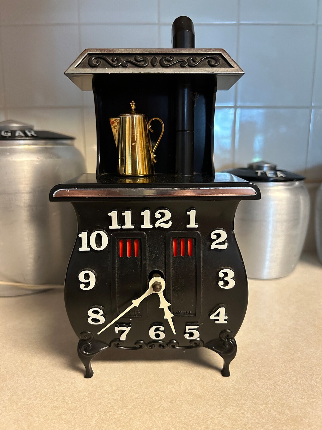 Vintage 1960's Mid Century Spartus Kettle on Fireplace, Working ...