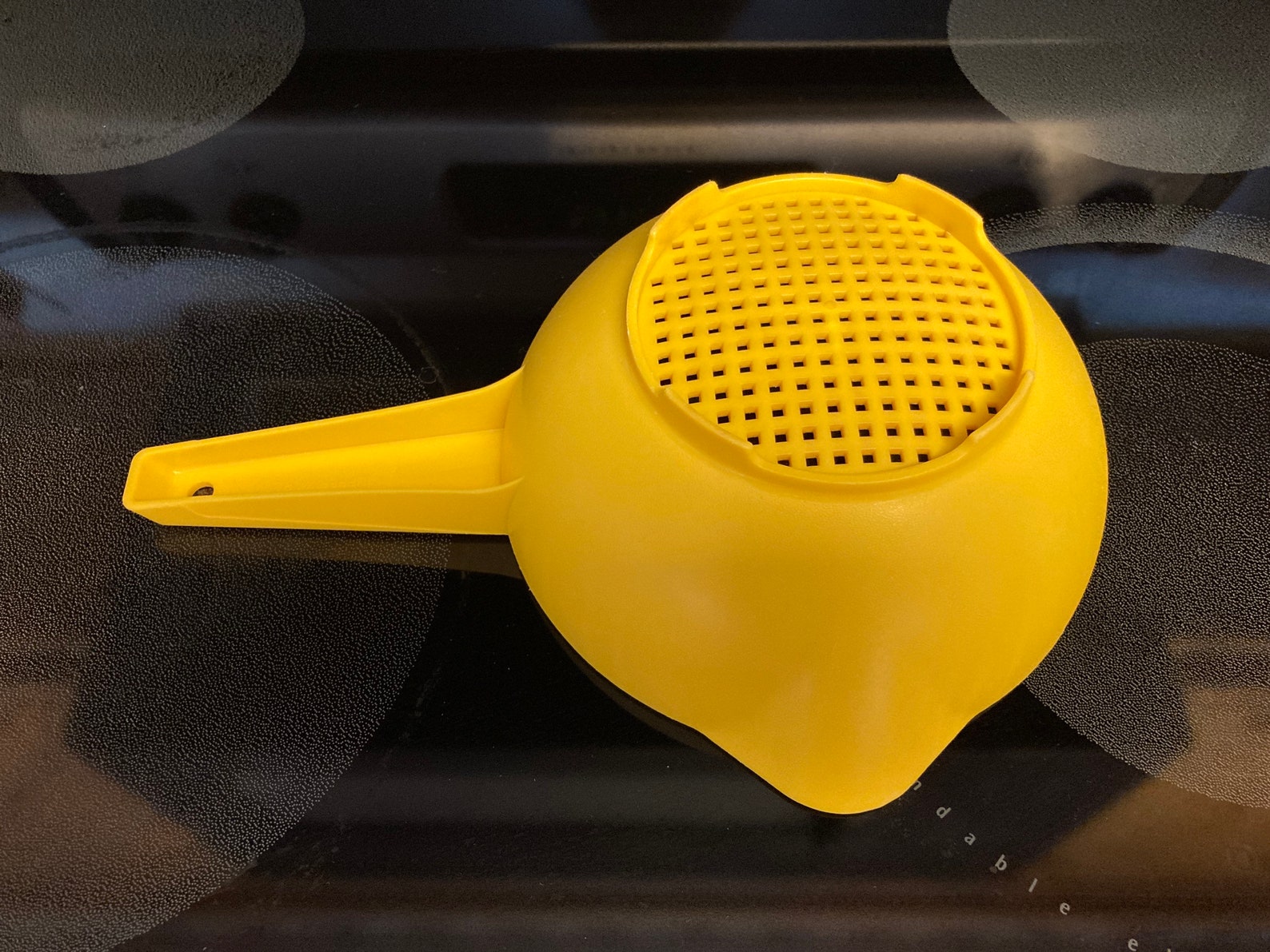 Vintage Tupperware Yellow Strainer 1200-7 1 Quart Tupperware - Etsy Canada