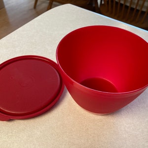 Tupperware Red Refrigerator 14oz Bowl 148 With Matching Red Lid ...