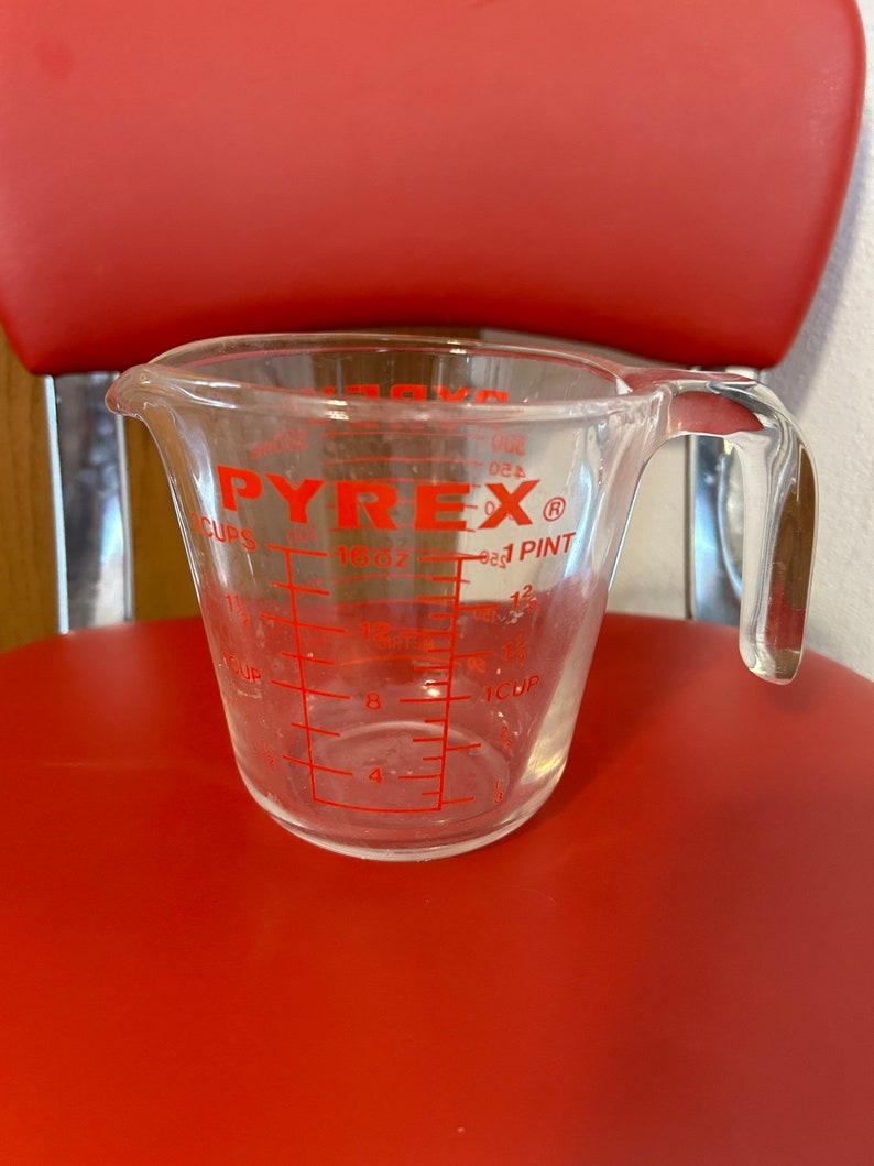 Vintage PYREX 2 Cup Glass Measuring Cup 516 With Standard - Etsy
