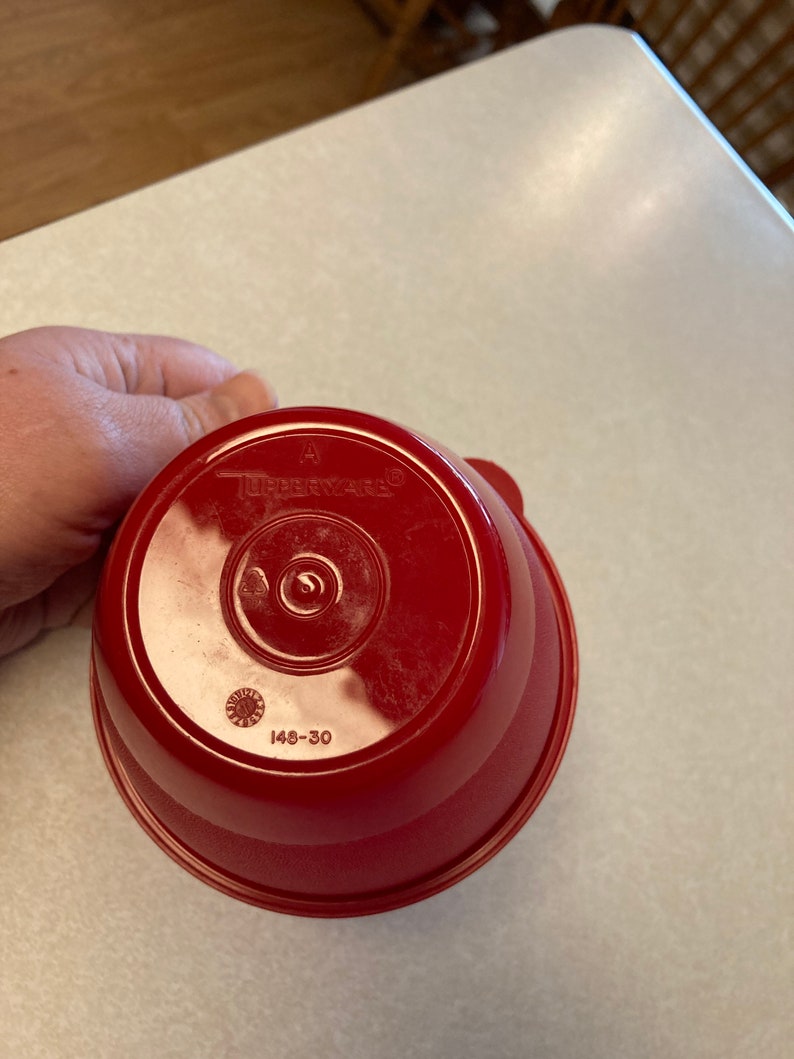 Tupperware Red Refrigerator 14oz Bowl 148 With Matching Red - Etsy