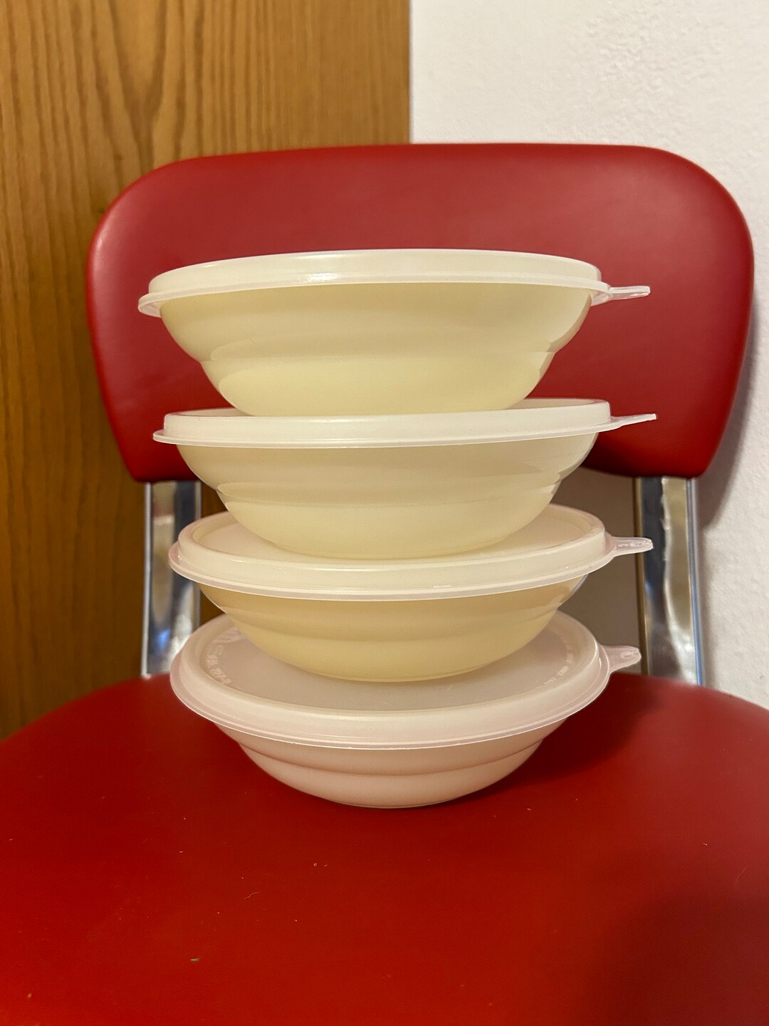 Vintage Tupperware Cereal Bowls 155 Set of 4 With Lids Yellow and White ...