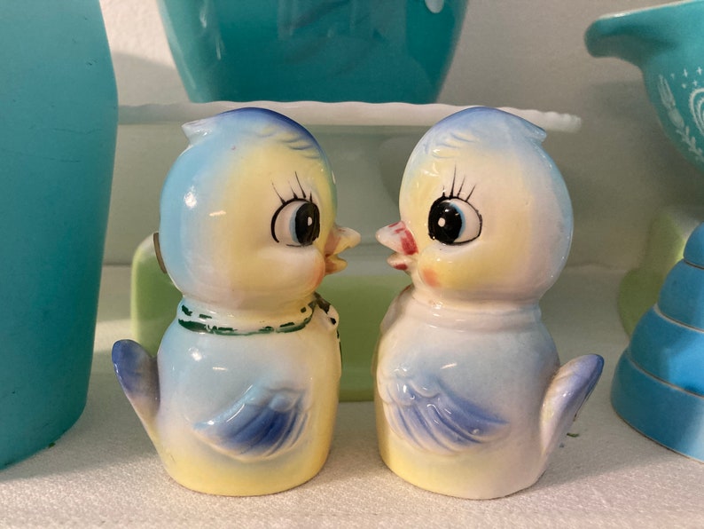 Vintage Anthropomorphic Commodore Blue Bird Salt and Pepper - Etsy