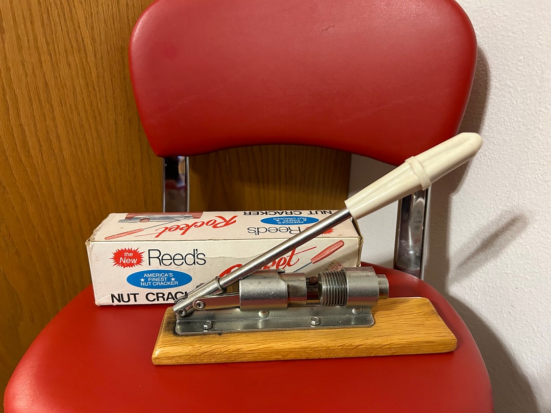 Vintage Reed's Rocket Nut Cracker Model 800 in Original - Etsy