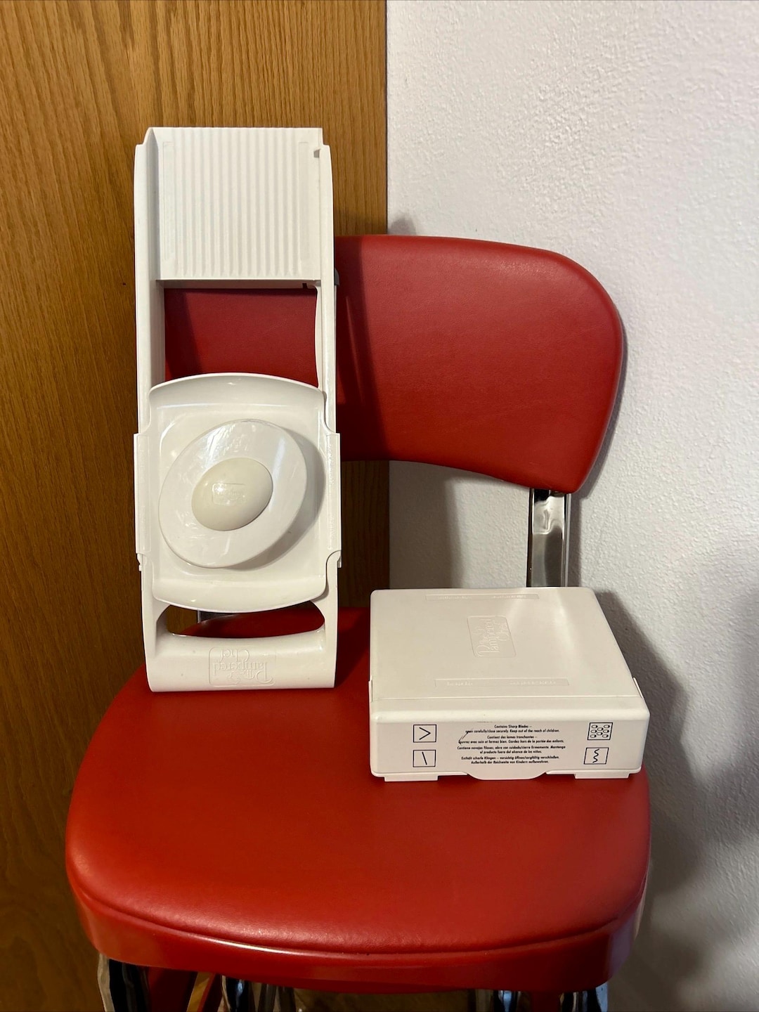 The Pampered Chef Ultimate Mandoline Slicer Grater Processor With ...