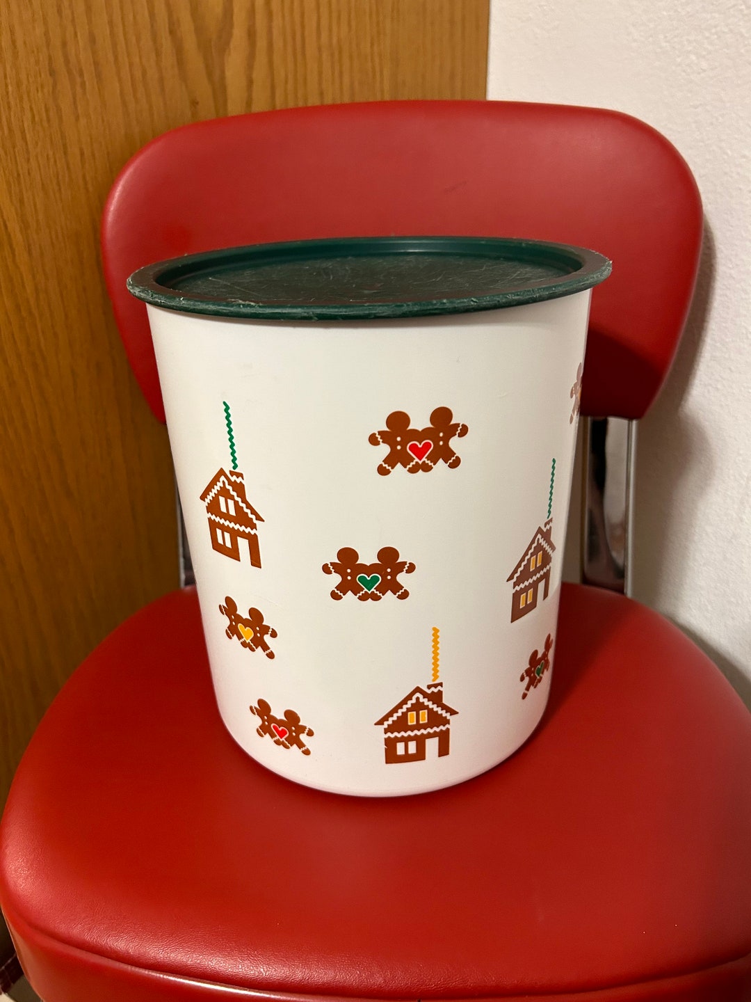Tupperware Christmas Canister Large 'D' Gingerbread Man House ...