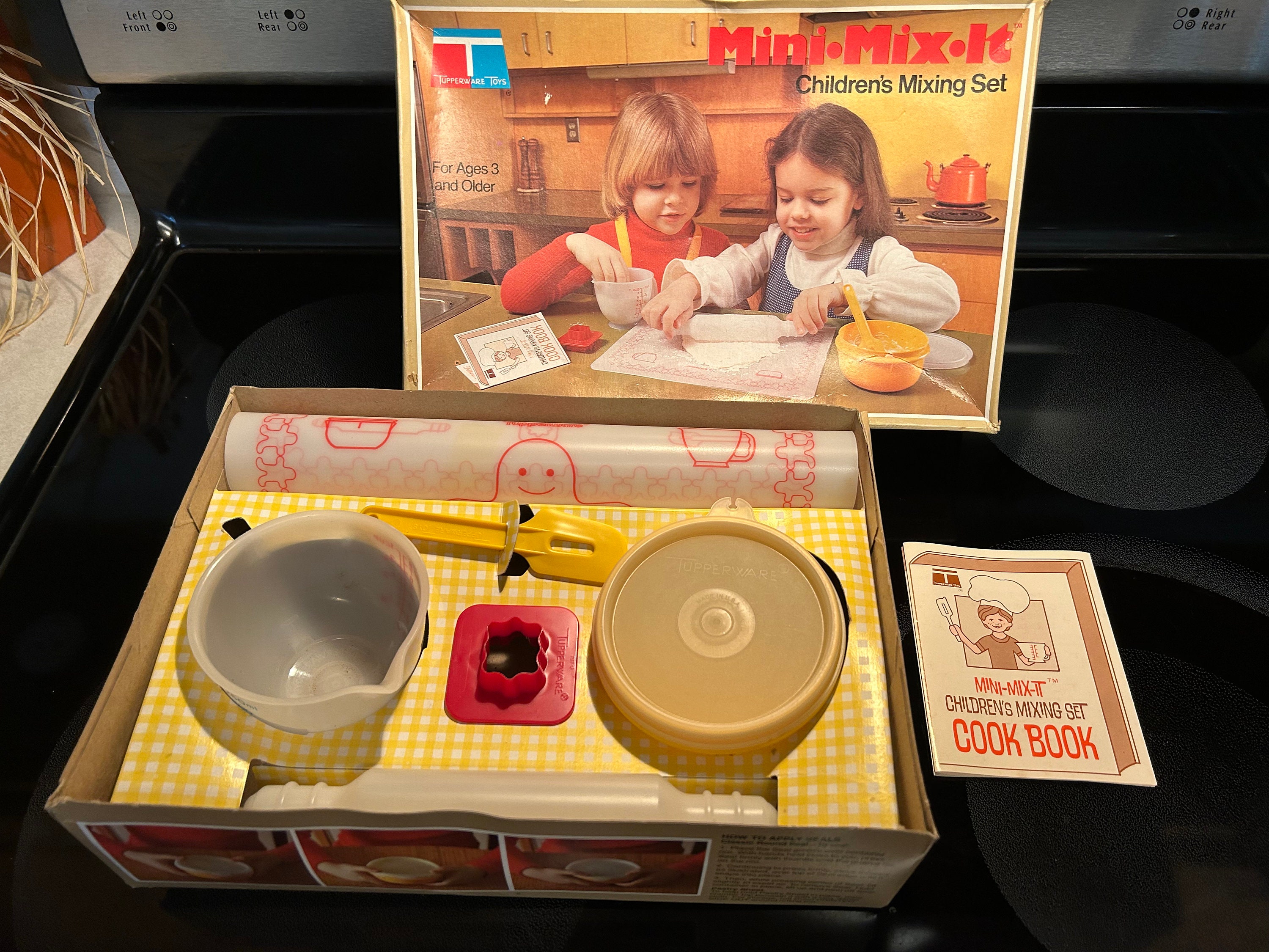 Vintage 1979 Tupperware Toys Mini Mix It Childrens Mixing Set - Etsy