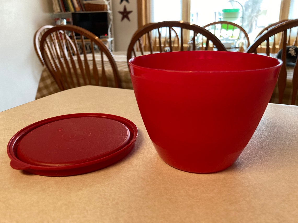 Tupperware red refrigerator 14oz bowl 148 with matching red | Etsy