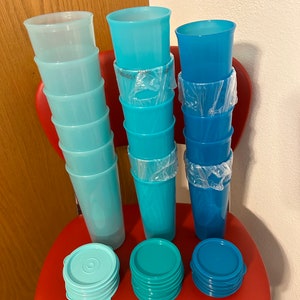 Blue Tupperware Tumbler Set of 18 With Lids 16oz 12oz 9oz, Tupperware ...