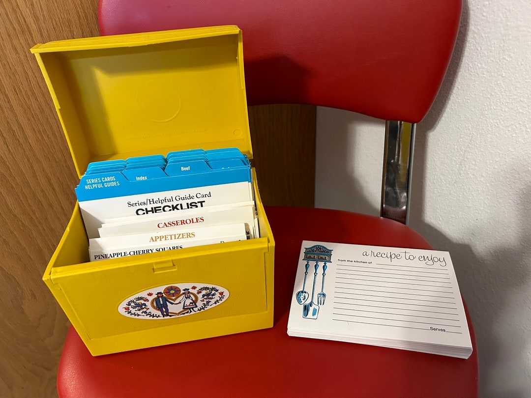 Vintage Harvest Gold Recipe Box With 35 Blank Vintage Recipe Cards and ...