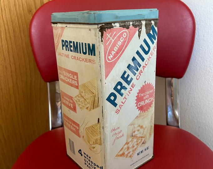 Vintage 1950s Nabisco Premium Saltine Cracker Storage Tin Bilingual ...