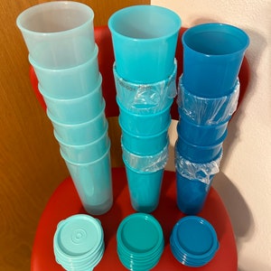 Blue Tupperware Tumbler Set of 18 With Lids 16oz 12oz 9oz, Tupperware ...