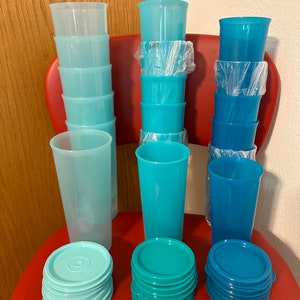 Blue Tupperware Tumbler Set of 18 With Lids 16oz 12oz 9oz, Tupperware ...