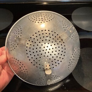 Vintage 7 Circle Aluminum Colander Strainer Footed, Vintage Aluminum ...