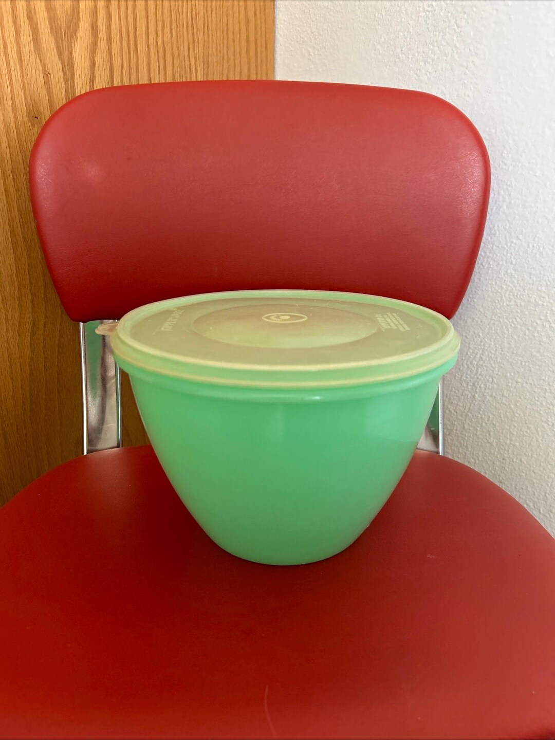 Vintage Tupperware Crisp-it Bowl With Original Lid 679 & 680, Lettuce ...