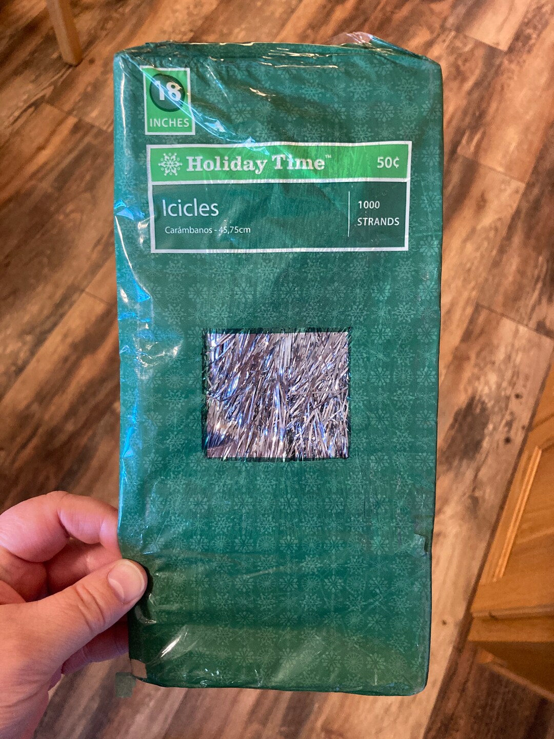 Holiday Time Icicles, 1000 Strands per Package 18” Long Tinsel New in ...