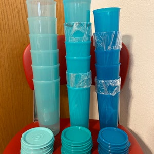 Blue Tupperware Tumbler Set of 18 With Lids 16oz 12oz 9oz, Tupperware ...