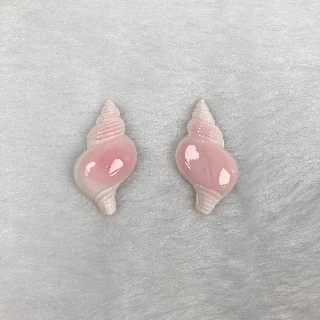Carved Snail Queen Conch Shell Cabochon - Price per Pair - Queen Conch ...