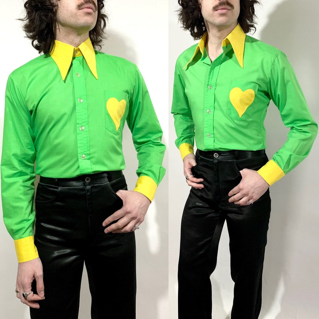 Vintage 1970s Two Tone Mod Shirt / Pop Art Love Heart Appliqué Pocket ...