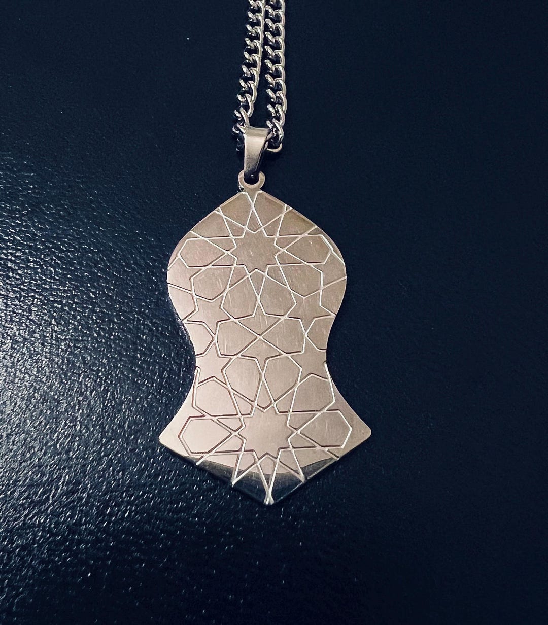 The Na’layn — the Blessed Sandals Pendant - Etsy