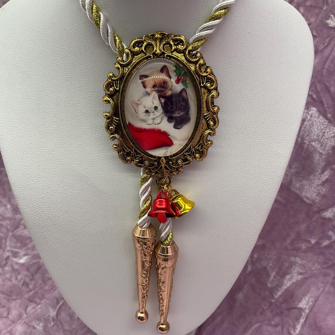 Vintage Retro Style Kitsch Christmas Kitten Trio in Santa Hat With ...