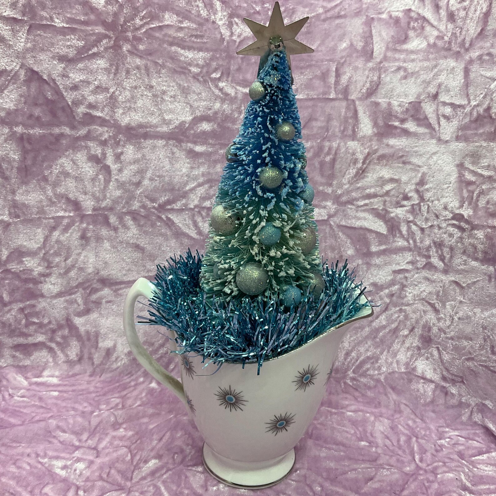 Retro Atomic Starburst Jug Bottle Brush Christmas Tree, Kitsch MCM ...