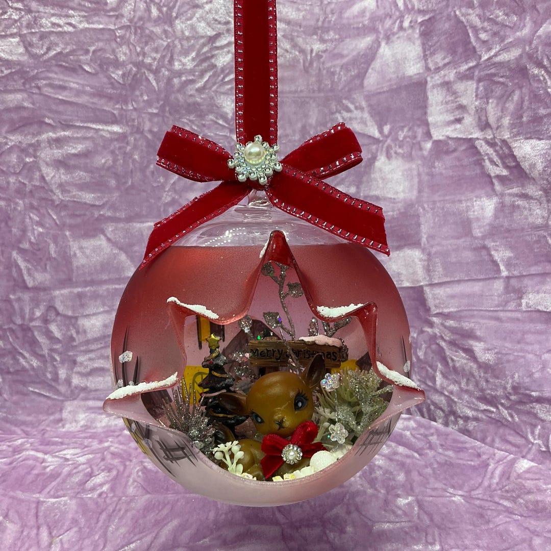 Vintage Kitsch Retro Reindeer Fawn Mini Snow Scene Glass Bauble ...