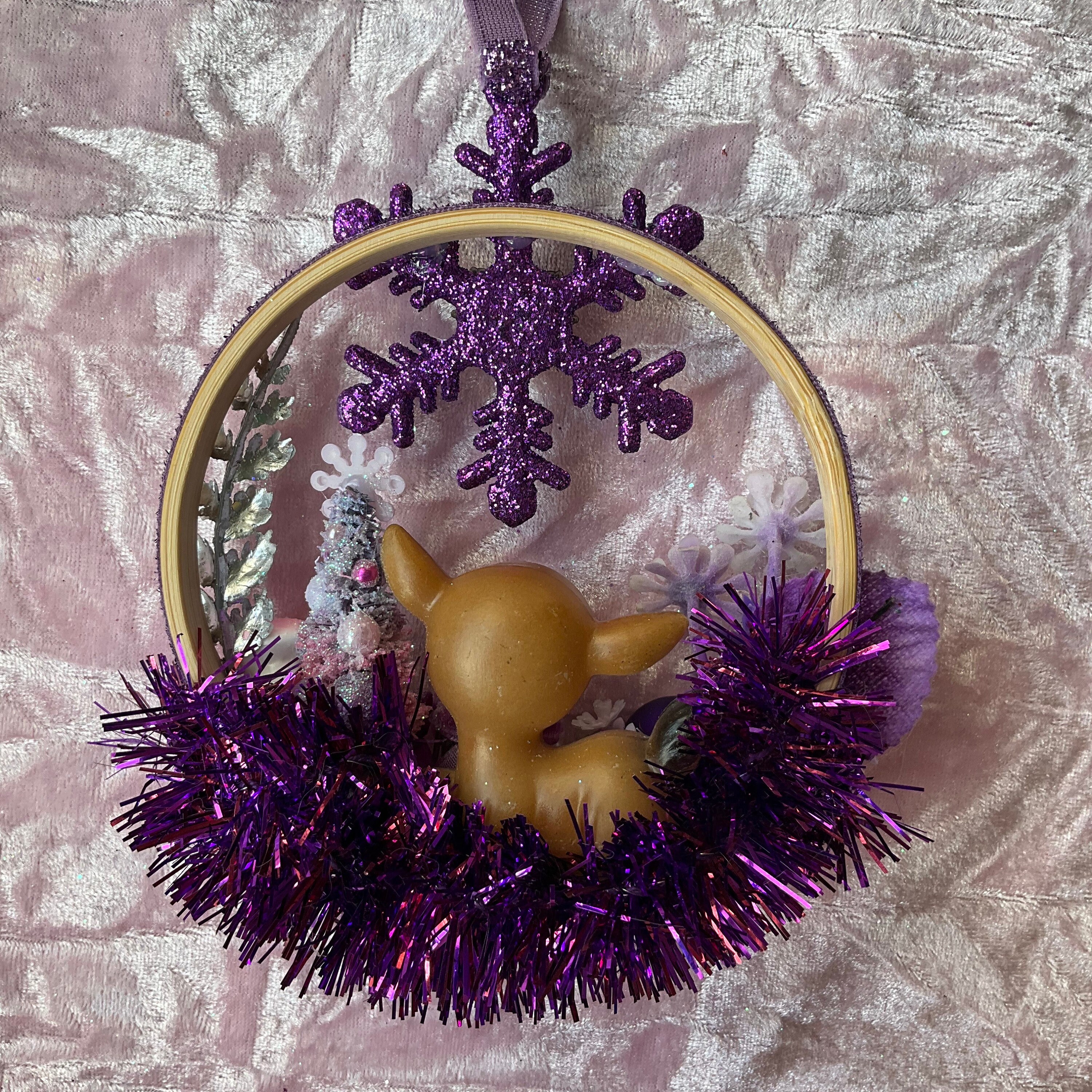 Kitsch Deer Vintage Style Mini Christmas Wreath Purple Lilac OOAK - Etsy