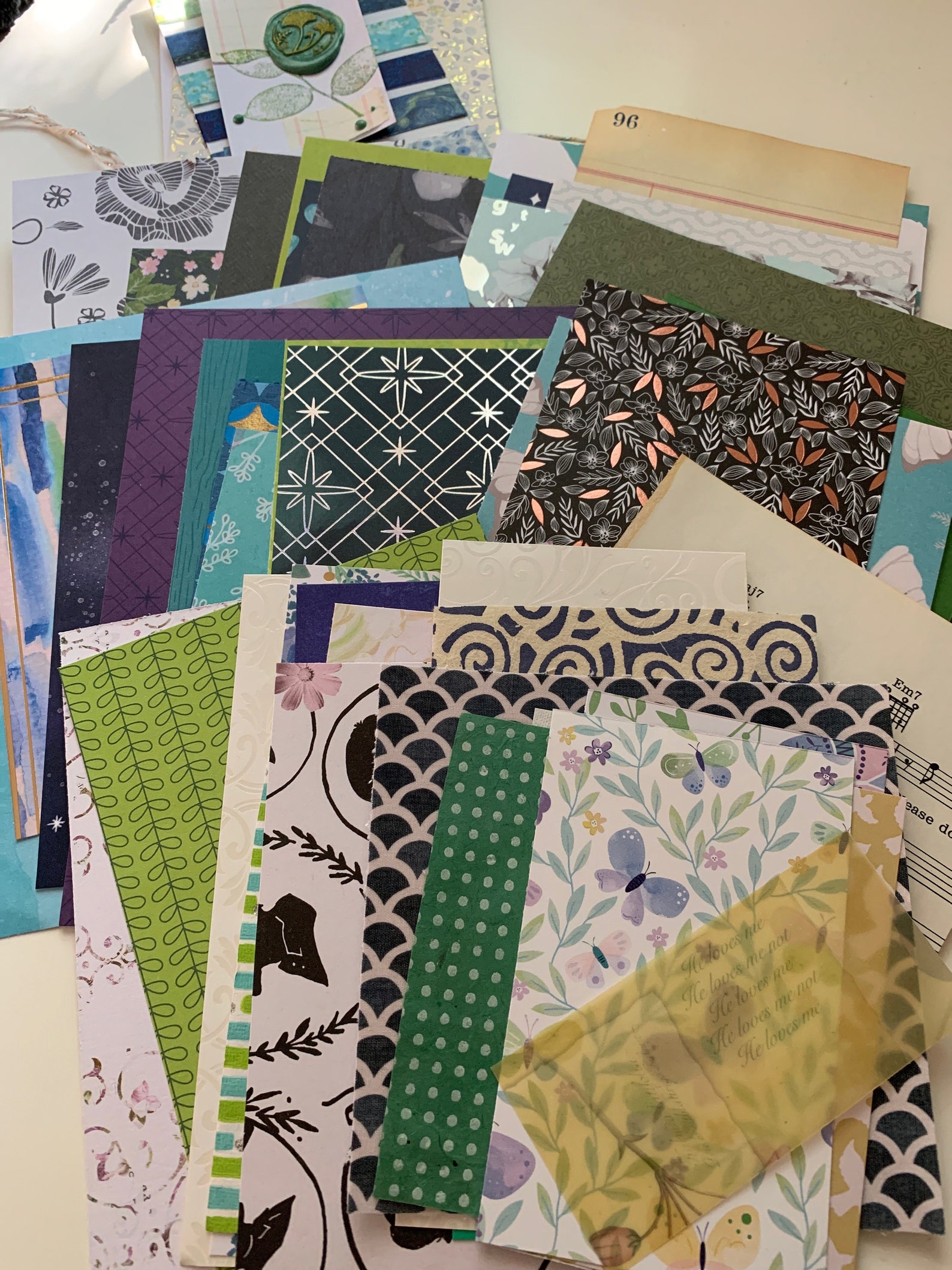 Junk Journal Kit, Ephemera Kit, Scrap Papers - Etsy